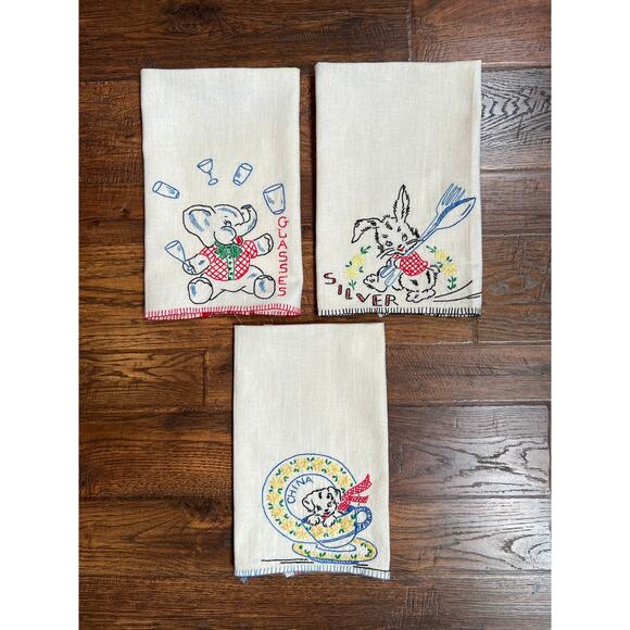 The Cat Vintage | Dining | Vintage Linens Embroidered Polishing Napkin ...